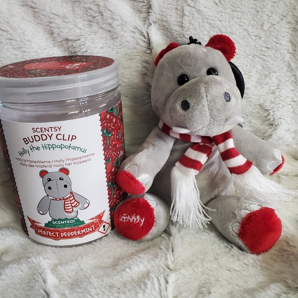 Scentsy | Accents | Scentsy Bundle Holly The Hippo Buddy Clip Mint To ...